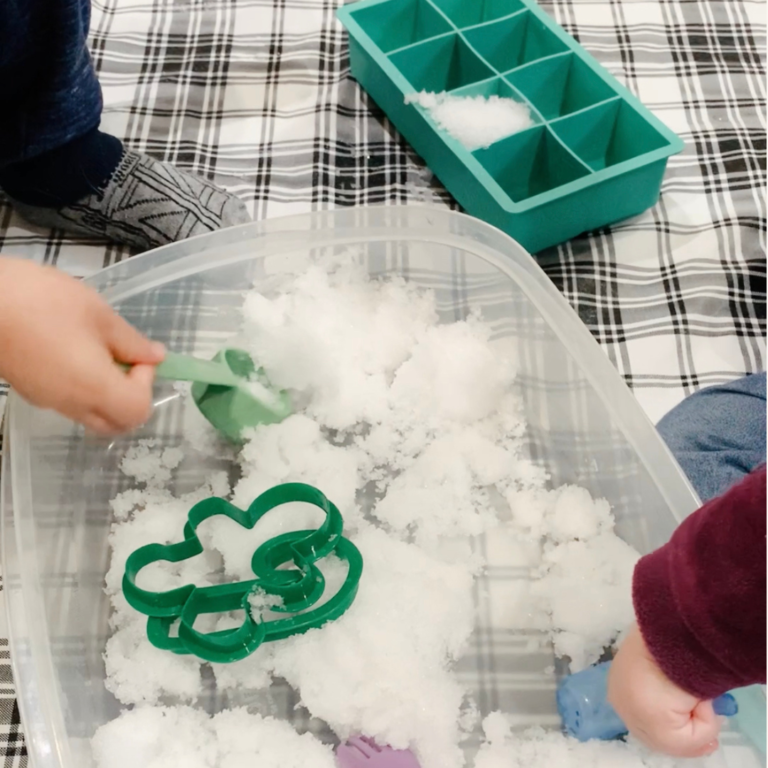 Easy Winter Sensory Bin - Coloring Sunshine